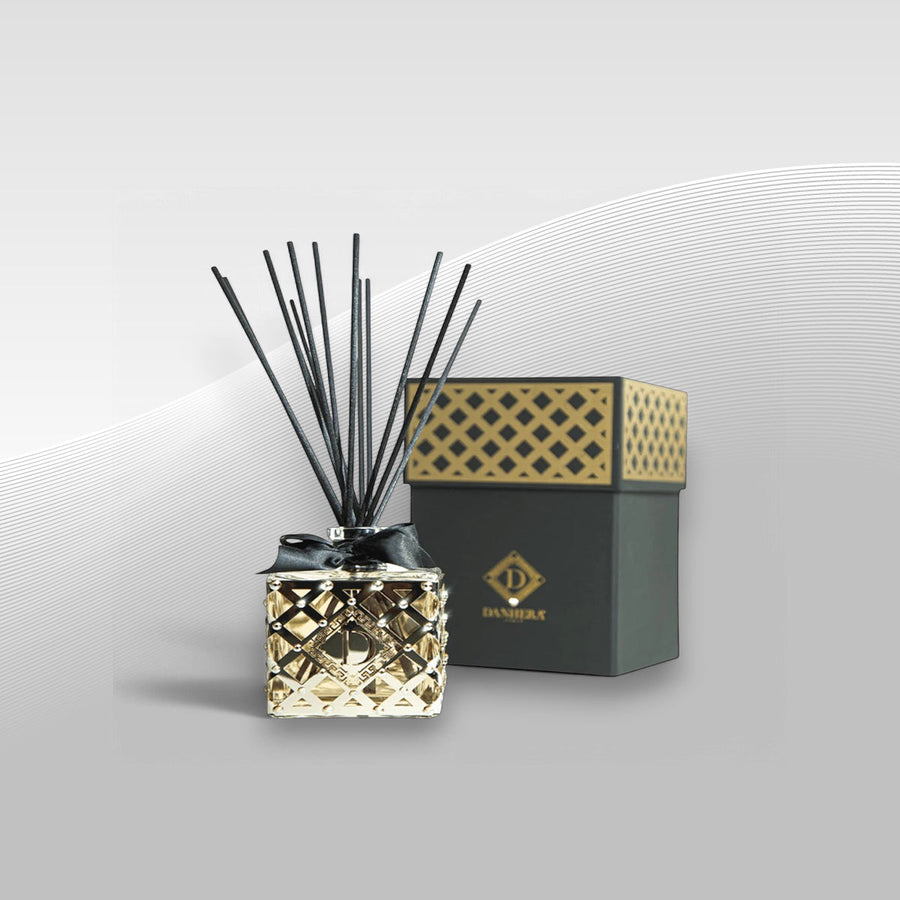 Exclusivity in the Heart of Milan, Florence, and Naples | ZHOR PARFUMS